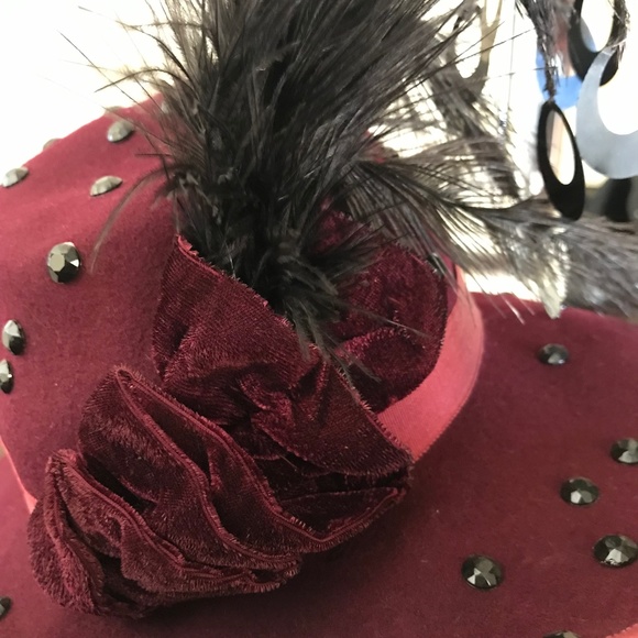 Accessories | Dramatic 193s Burgundy Felt Wide Brim Fedora Black Beads ...